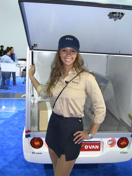 Detroit 2010 Auto Show Poll: Pick the hottest car show models (the ...