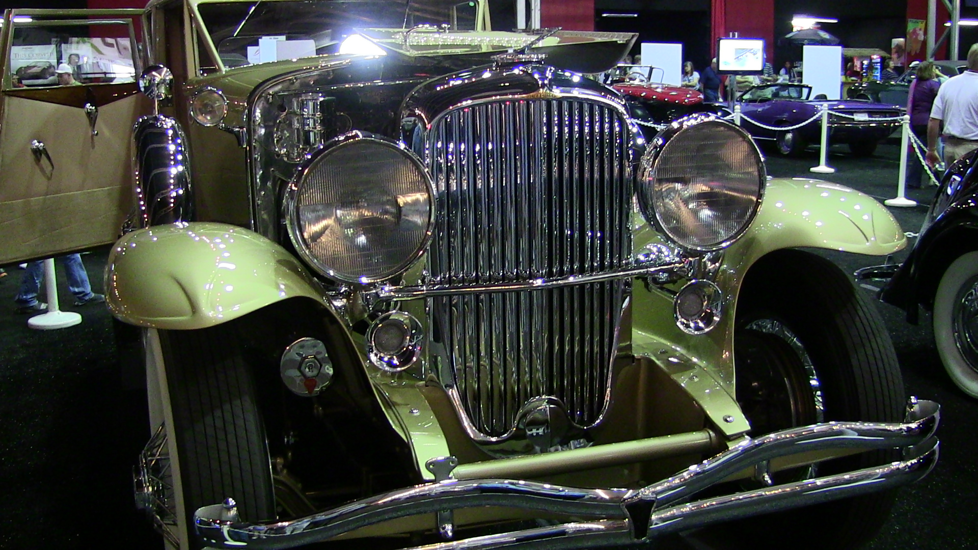 Image Gallery: Cars of the 2013 Barrett Jackson Classic Car Auction ...