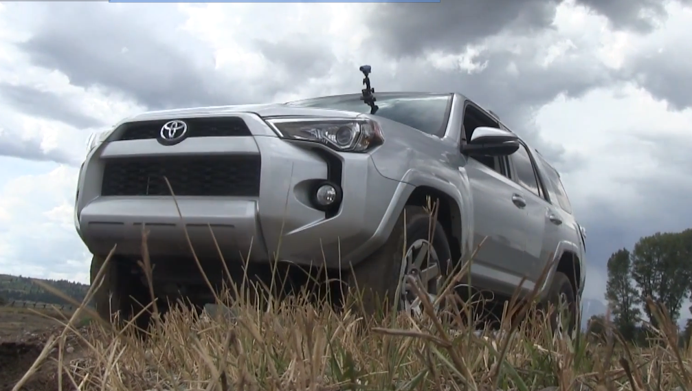 Video: 2014 Toyota 4Runner - Off-Road Technology Review - The Fast Lane Car