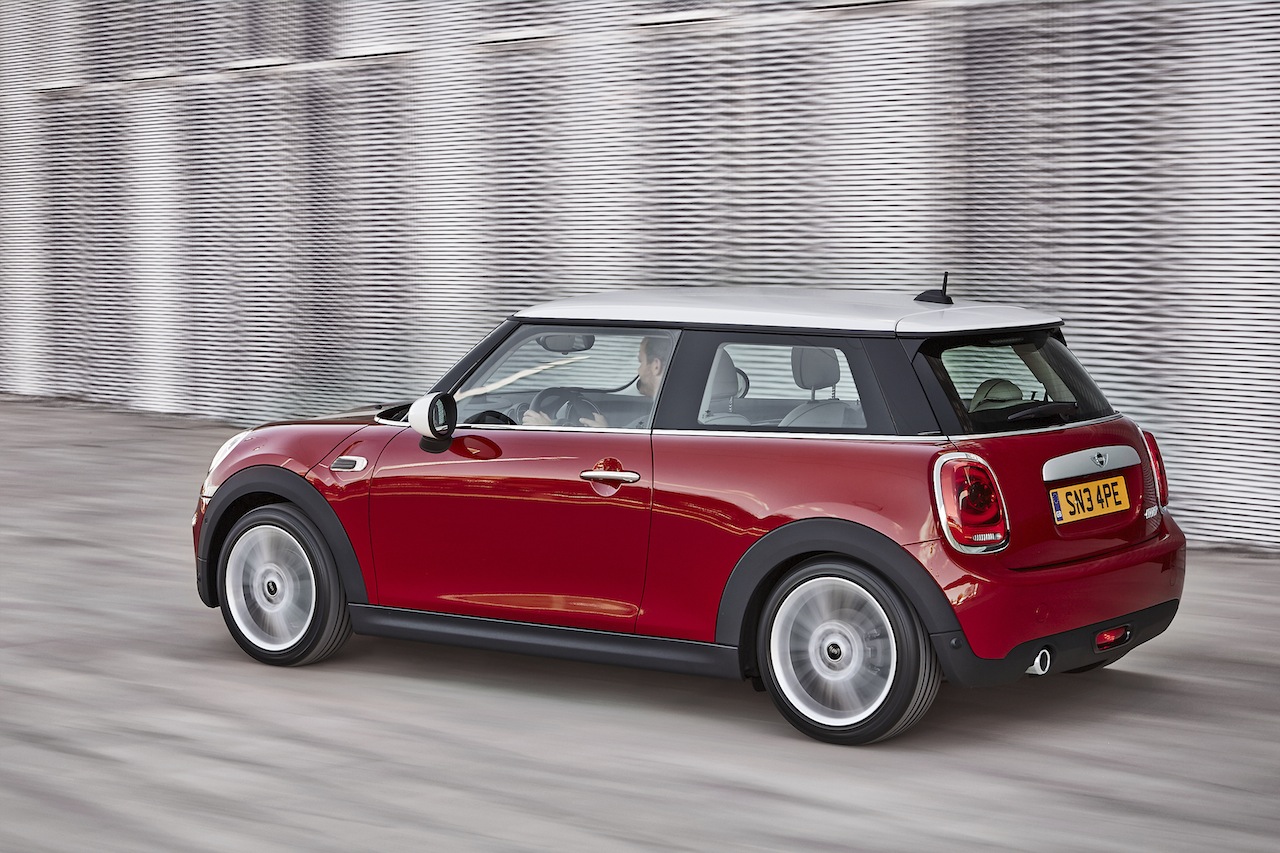 Quick Take: 2014 MINI Cooper Hardtop - Still British or All German ...