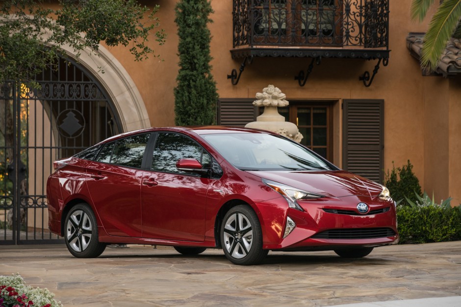 2016 Toyota Prius Hybrid: Everything You Ever Wanted to Know [Video ...