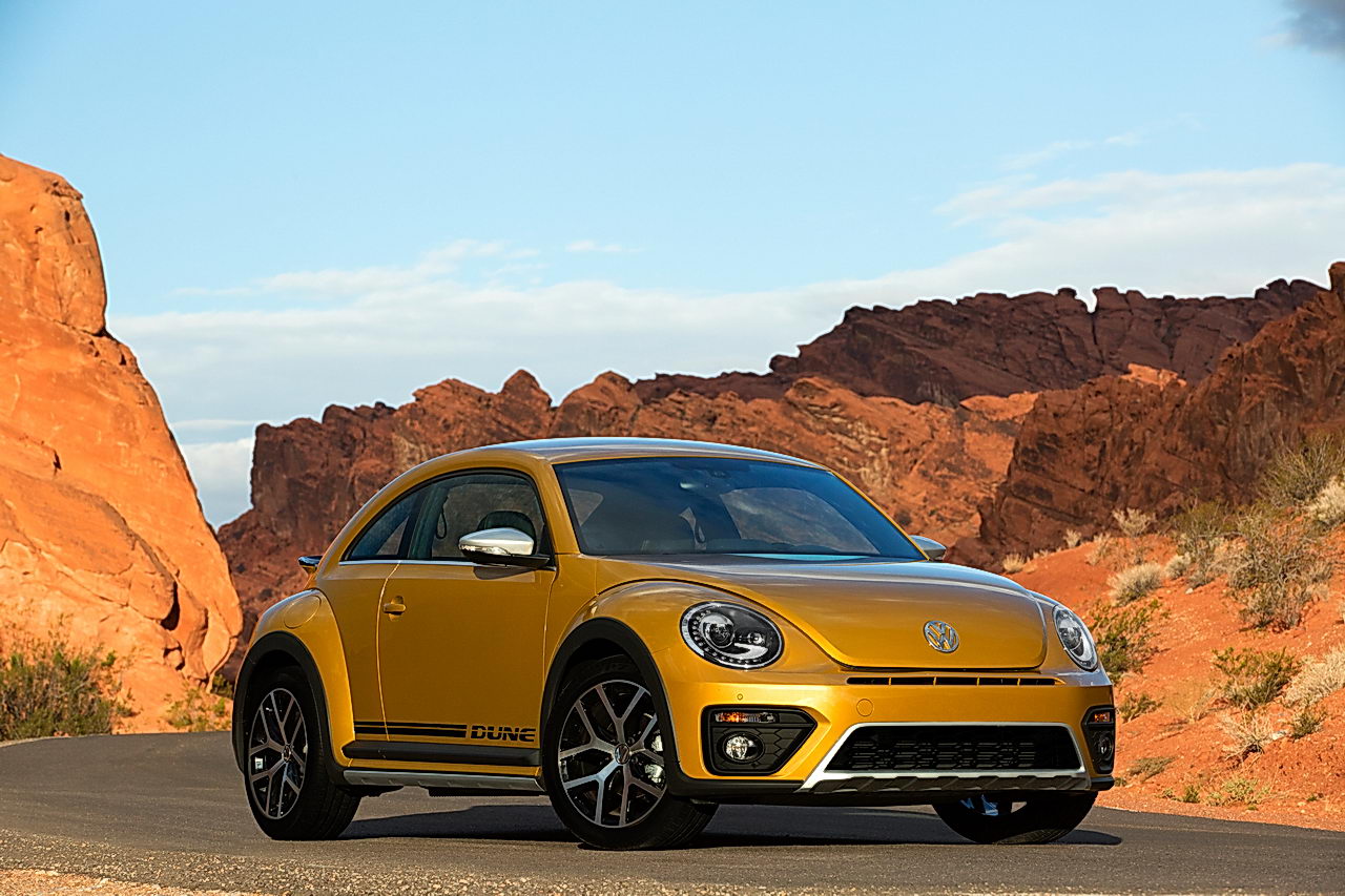 Volkswagen Rolls Out the Beetle Dune at the 2015 L.A. Auto Show [News ...