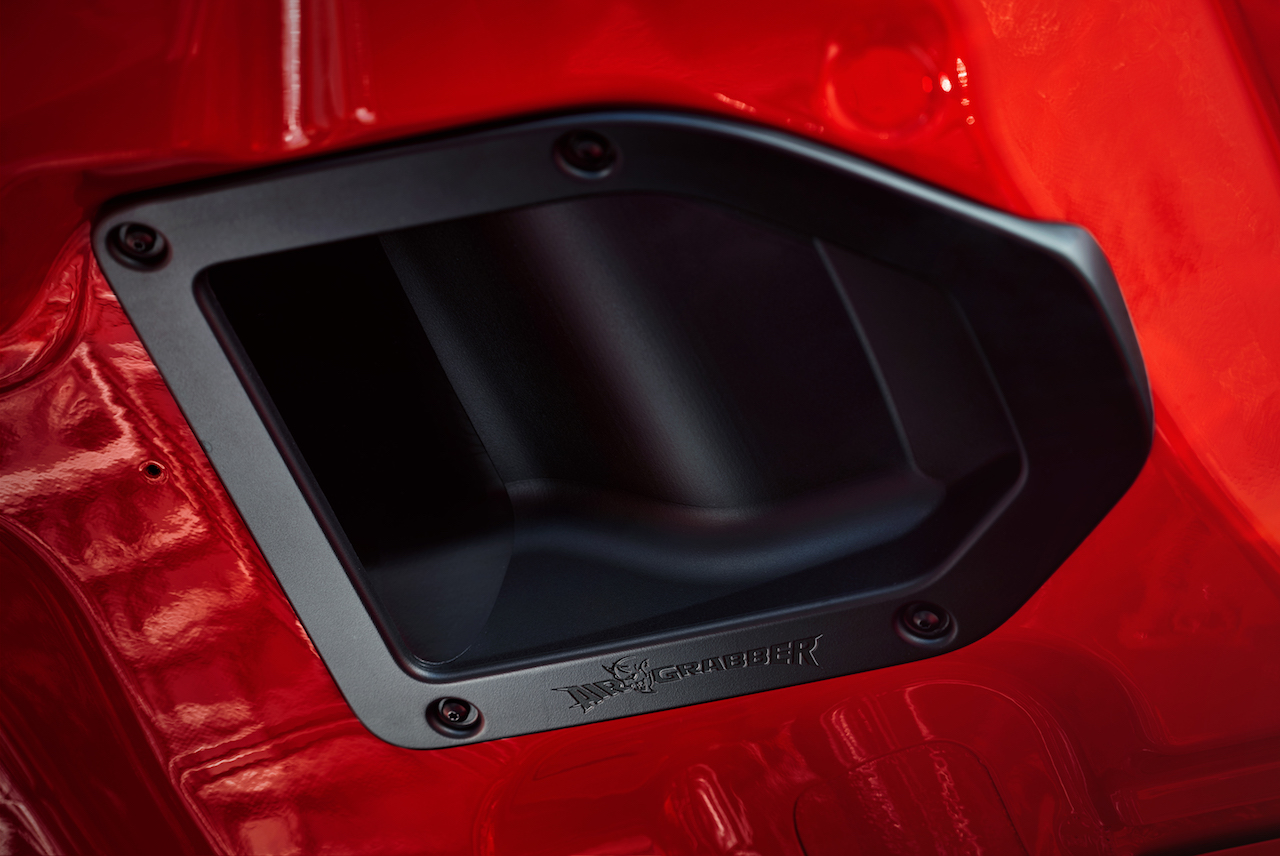 How Much Power is the 2018 Dodge Challenger SRT Demon Air Grabber ...