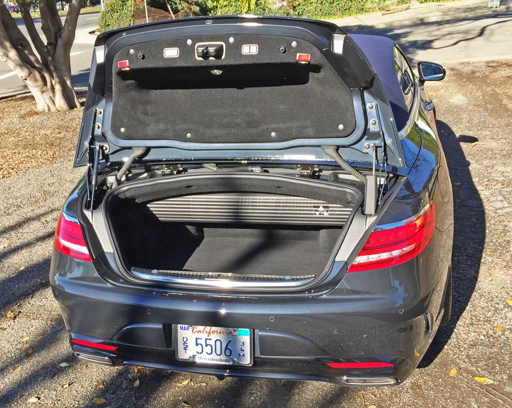 The 2017 Mercedes-Benz S550 Cabriolet is the fourth variant of the ...