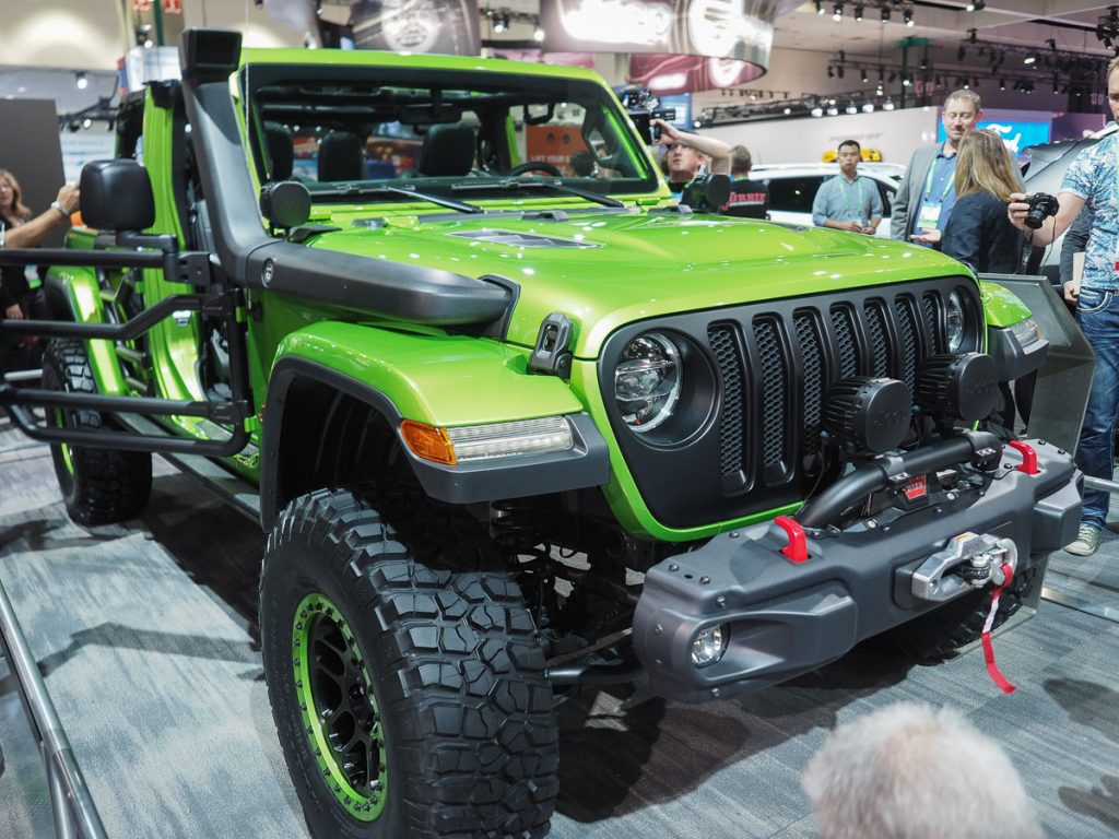 Mopar-Modified Wranglers Shown off at the L.A. Auto Show [Gallery ...